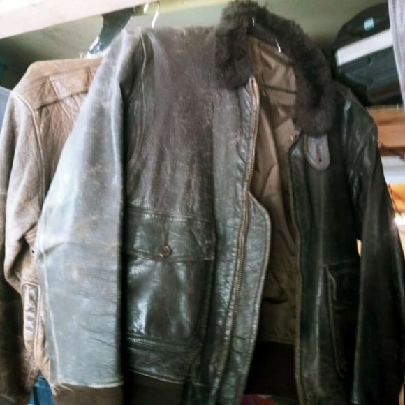 US Navy | Jackets & Coats | G Us Navy Leather Flight Jacket Sz42 Medium ...